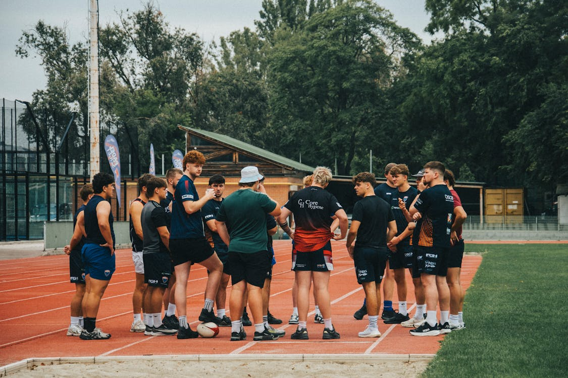 How to Coach Cross Country for Beginners: Essential Tips and Training ...